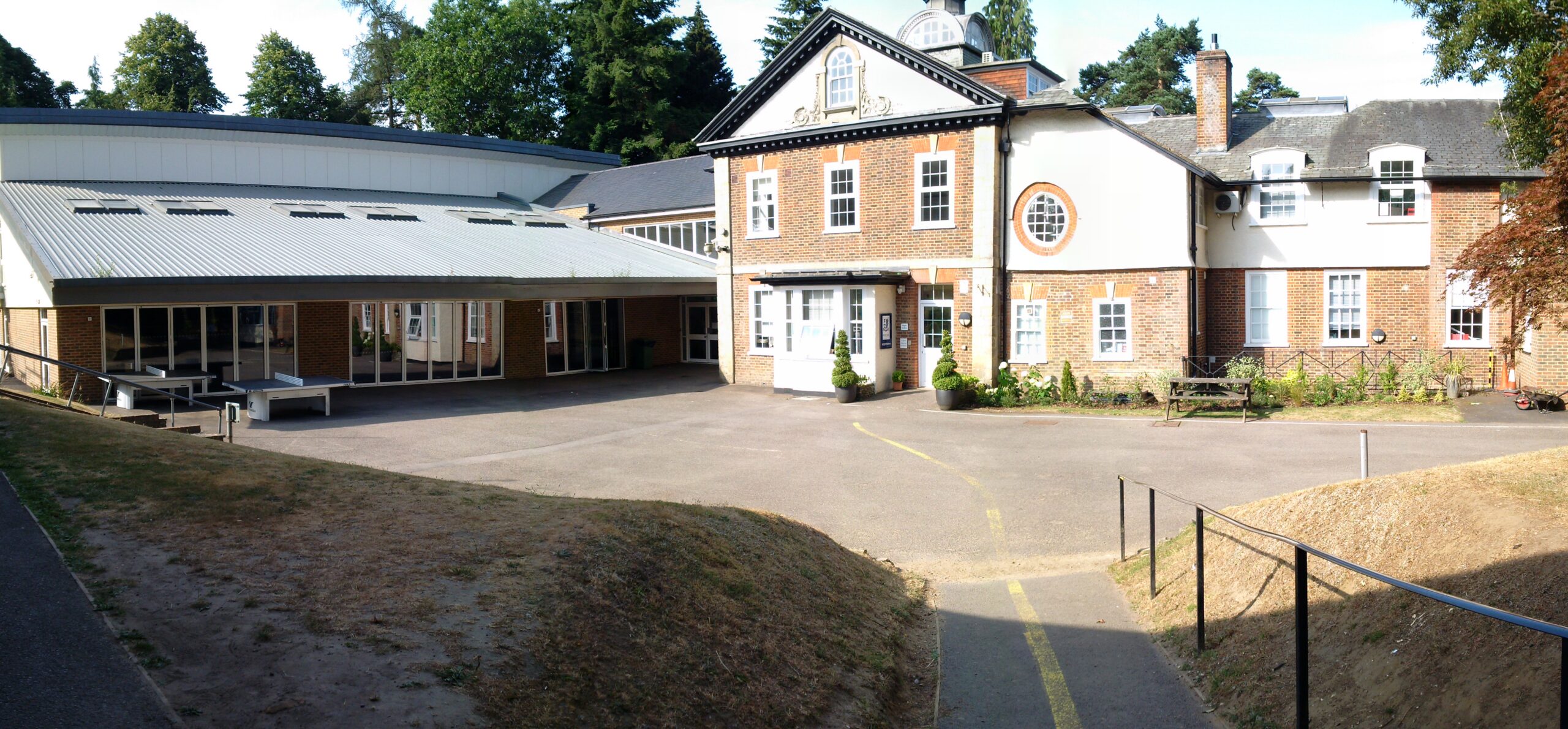 Hindhead - OneSchool Global